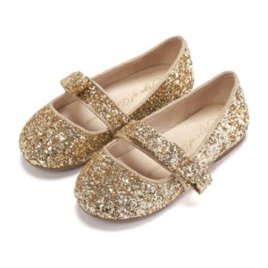 Timeless Toddler Dress Shoes To Complete Chic Girl Outfits - The Mood Guide