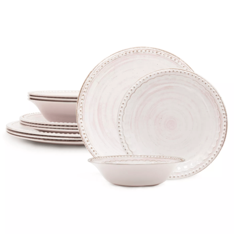 The Best Pink Dinnerware To Girly Up Your Table - The Mood Guide