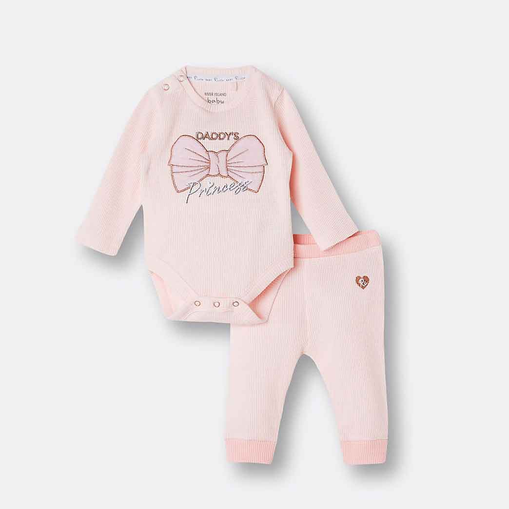 Lovely Gifts for Cute Baby Girls - The Mood Guide