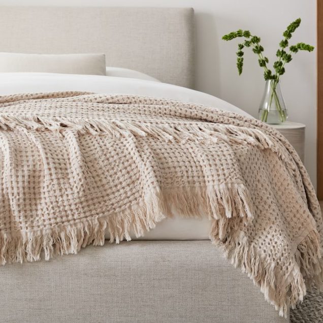 Organic Throw Blankets: The Best Picks To Feel Good & Cozy