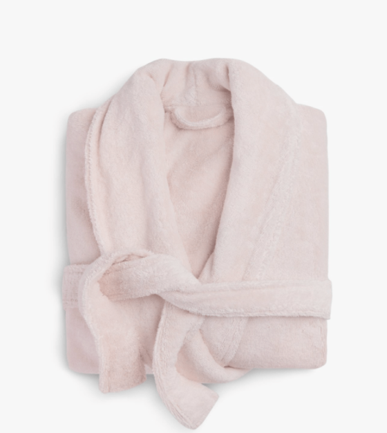 Top 5 Comfy Pink Fluffy Robes That Feel Like Wearing a Snuggly Blankie ...