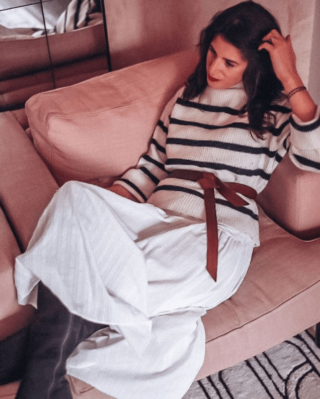 The Coziest Pink Comfy Chairs To Unwind Like A Princess - The Mood Guide