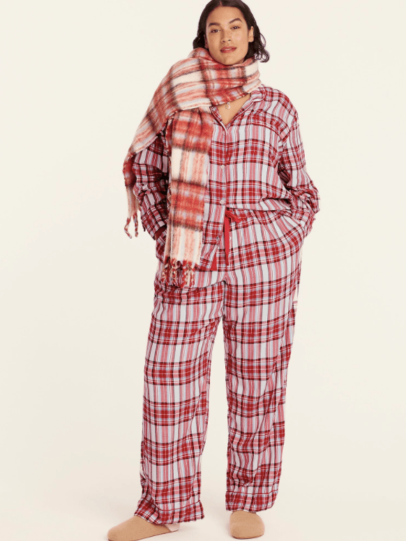 Plaid Flannel Pajamas To Set The Wood Cabin Mood - The Mood Guide