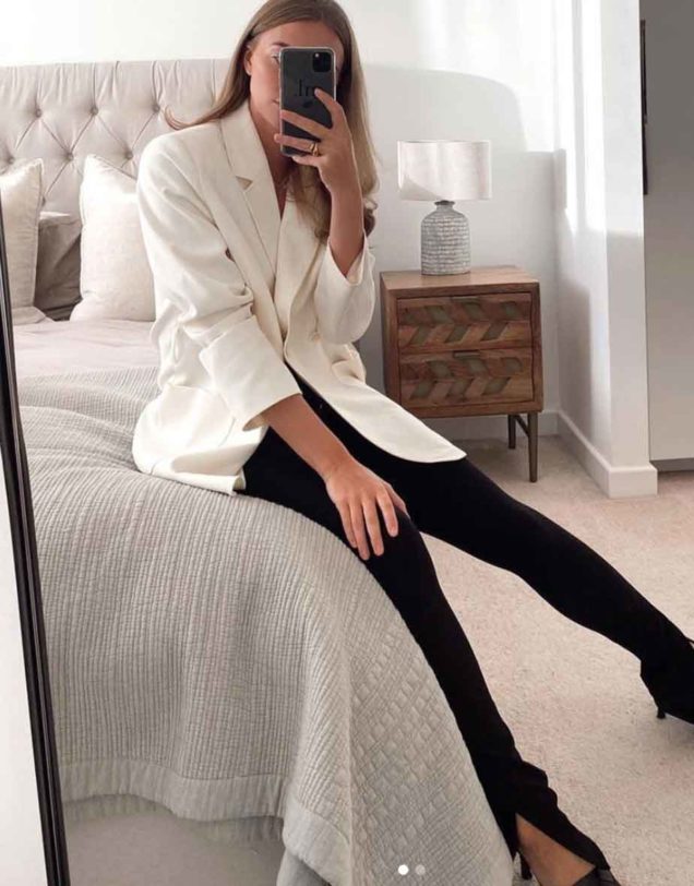 Beige Aesthetic: The Ultimate Guide - The Mood Guide