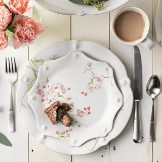 Floral Dinnerware Sets To Create an Enchanting Garden Tablescape - The ...