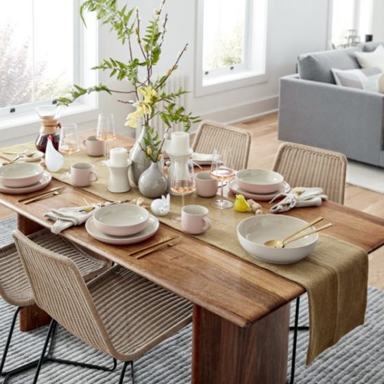 The Best Pink Dinnerware To Girly Up Your Table - The Mood Guide