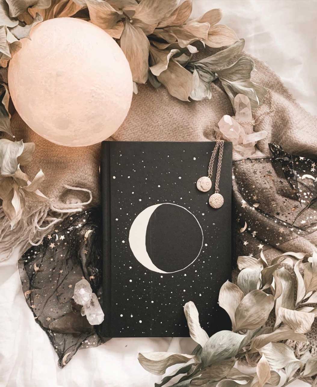 The Best Moon Lamps To Set An Enchanting Mood In Any Room - The Mood Guide