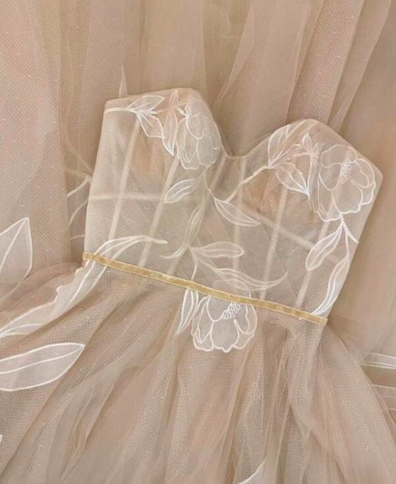 Ethereal Aesthetic: Dainty Inspiration Too Perfect For This World