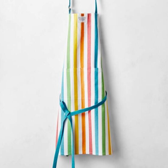 Cute Aprons For Women & Man Who Love Being In The Kitchen - The Mood Guide