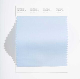 Light Blue Aesthetic Guide: All about the Daydreamers Color - The Mood ...