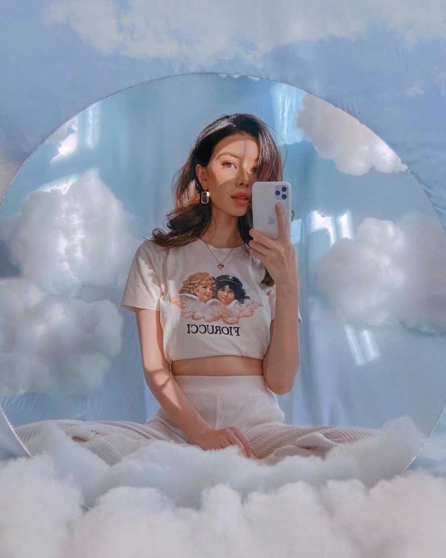 Light Blue Aesthetic Guide: All about the Daydreamers Color - The Mood ...