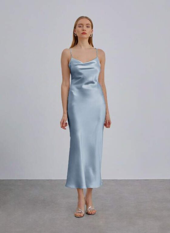 The Cutest Slip Dresses & How To Wear The Pretty Girl 90s Trend