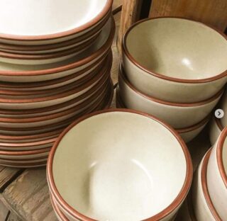 Best Dinnerware Made in the USA: 2024 Full List (From Modern To Rustic ...