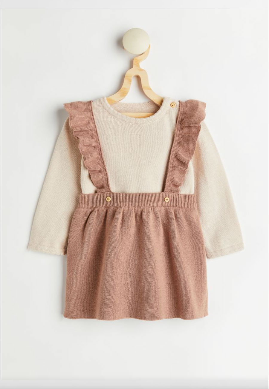 Best Brands to Shop Neutral Baby Clothes - The Mood Guide