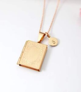 15 Best Etsy Gifts For Book Lovers (Including Cheap and Cool) - The ...