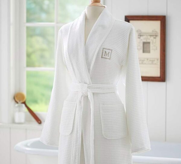 The Best White Robes For Every Mood & Season (For Chic SPA, Bridal, Or ...