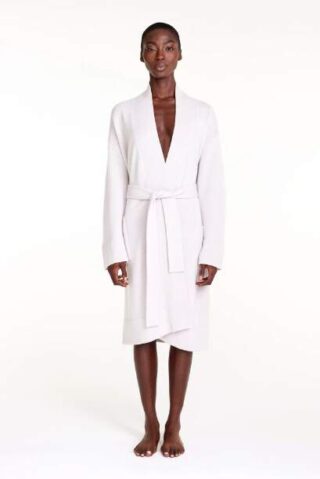 The Best White Robes For Every Mood & Season (For Chic SPA, Bridal, Or ...