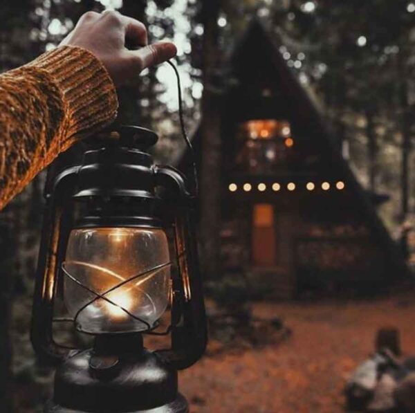 The Coziest Cabincore Guide to Scape into the Woods