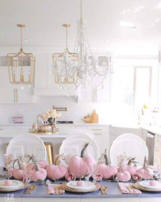 Pink Fall Decorations To Create The Coziest Girly Aesthetic In Your ...