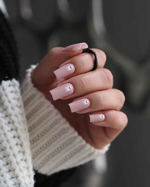 40+ Cutest Nails Ideas & Themes to Try Any Season - The Mood Guide