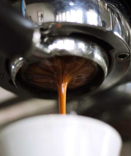 Coffee Aesthetics + The Most Insta-Worthy Coffee Shops Around The World ...