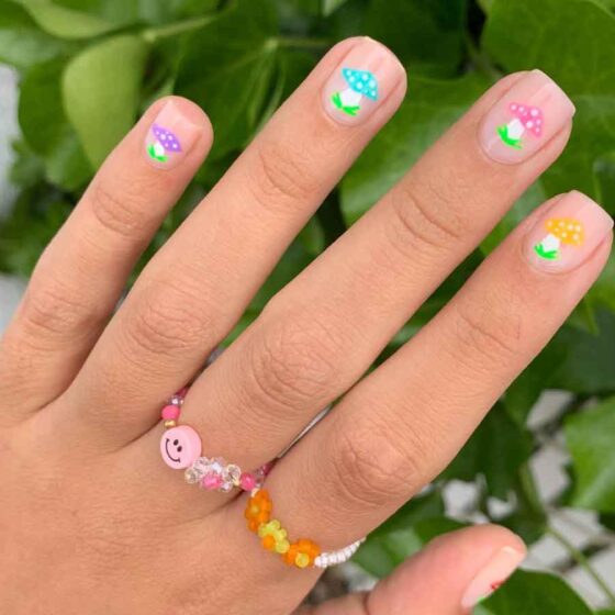 20+ Enchanting Cottagecore Nails - The Mood Guide