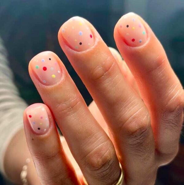 33 Aesthetic Easter Nails Designs & Ideas To Try This Year - The Mood Guide