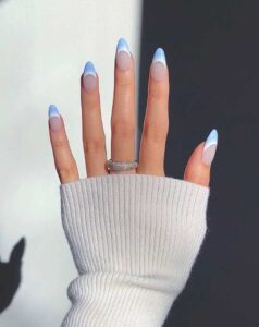 49 Baby & Light Blue Nails Designs To Look Cute From Winter To Summer ...