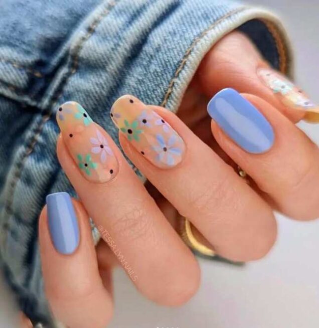49 Baby & Light Blue Nails Designs To Look Cute From Winter To Summer ...