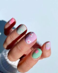 45+ Flower Nails Designs (To Go Buy Yourself Flowers) - The Mood Guide