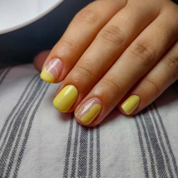 97 Yellow Nails Designs To Uplift Your Manicure Right Now - The Mood Guide