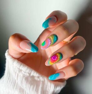 37 Indie Nails Ideas & Designs To Try Right Now - The Mood Guide