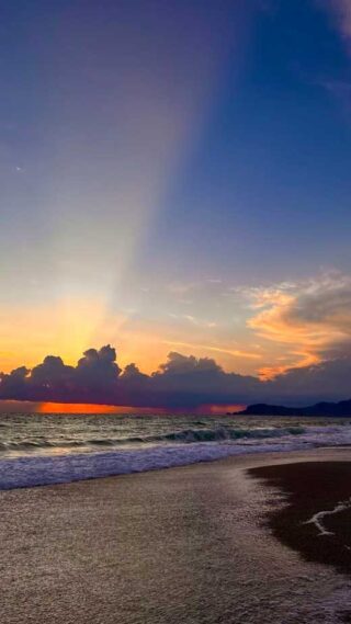 Breathtaking Wallpapers of Sunsets for iPhone - The Mood Guide