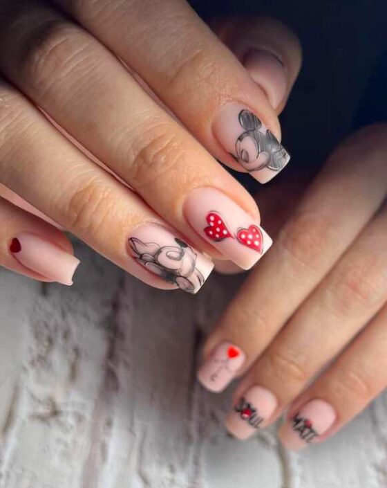 110+ Disney Nails Designs Ideas & Stickers To Inspire Your Trip to Disneyland - The Mood Guide