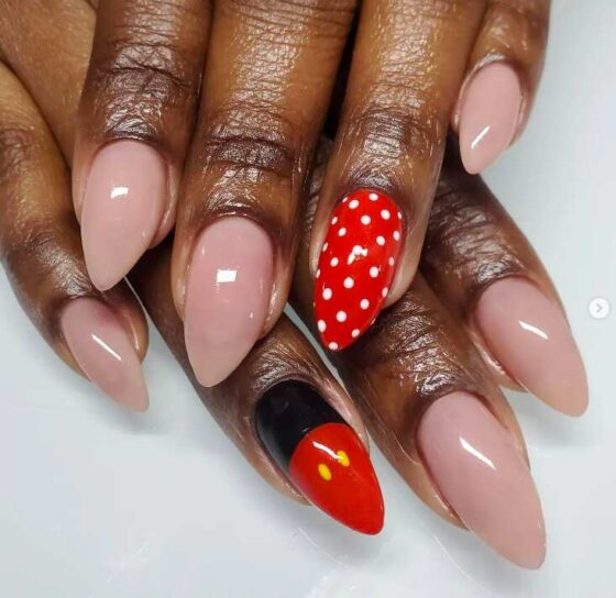 110+ Disney Nails Designs Ideas & Stickers To Inspire Your Trip to Disneyland - The Mood Guide