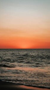 Breathtaking Wallpapers of Sunsets for iPhone - The Mood Guide