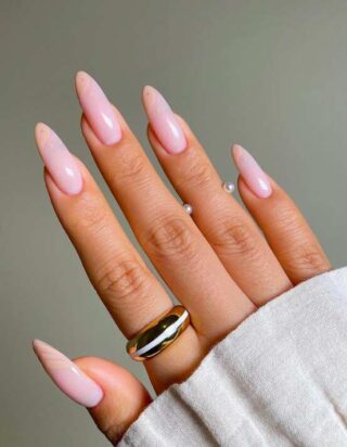 40+ Minimalist Nails Designs For A Chic Manicure - The Mood Guide