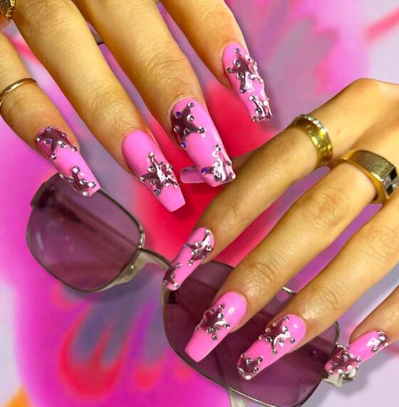 40+ Star Nail Designs To Try Right Now - The Mood Guide