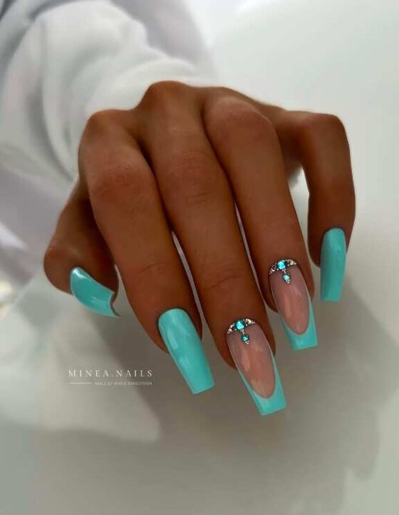 Rhinestone Nails: 33 Bling Designs & Sets For A Glamorous Manicure ...
