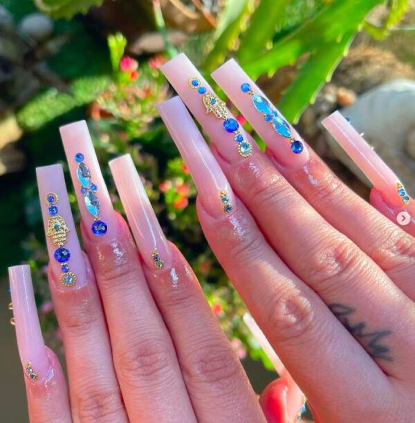 Rhinestone Nails: 33 Bling Designs & Sets For A Glamorous Manicure ...