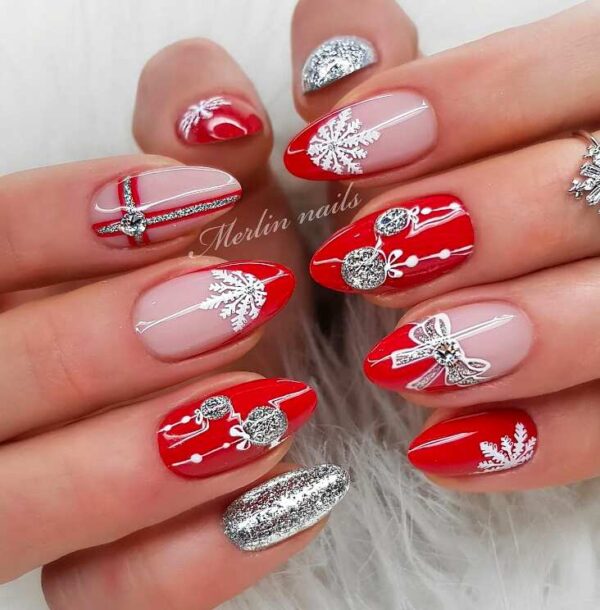Rhinestone Nails: 33 Bling Designs & Sets For A Glamorous Manicure ...