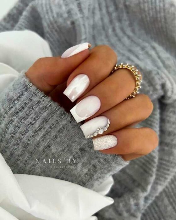 90+ Glitter Nails Ideas & Designs For The Most Festive Manicure Ever