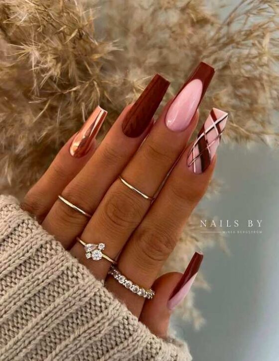 Sweater Nails: The Coziest Designs For A Warm Fall & Winter Manicure ...