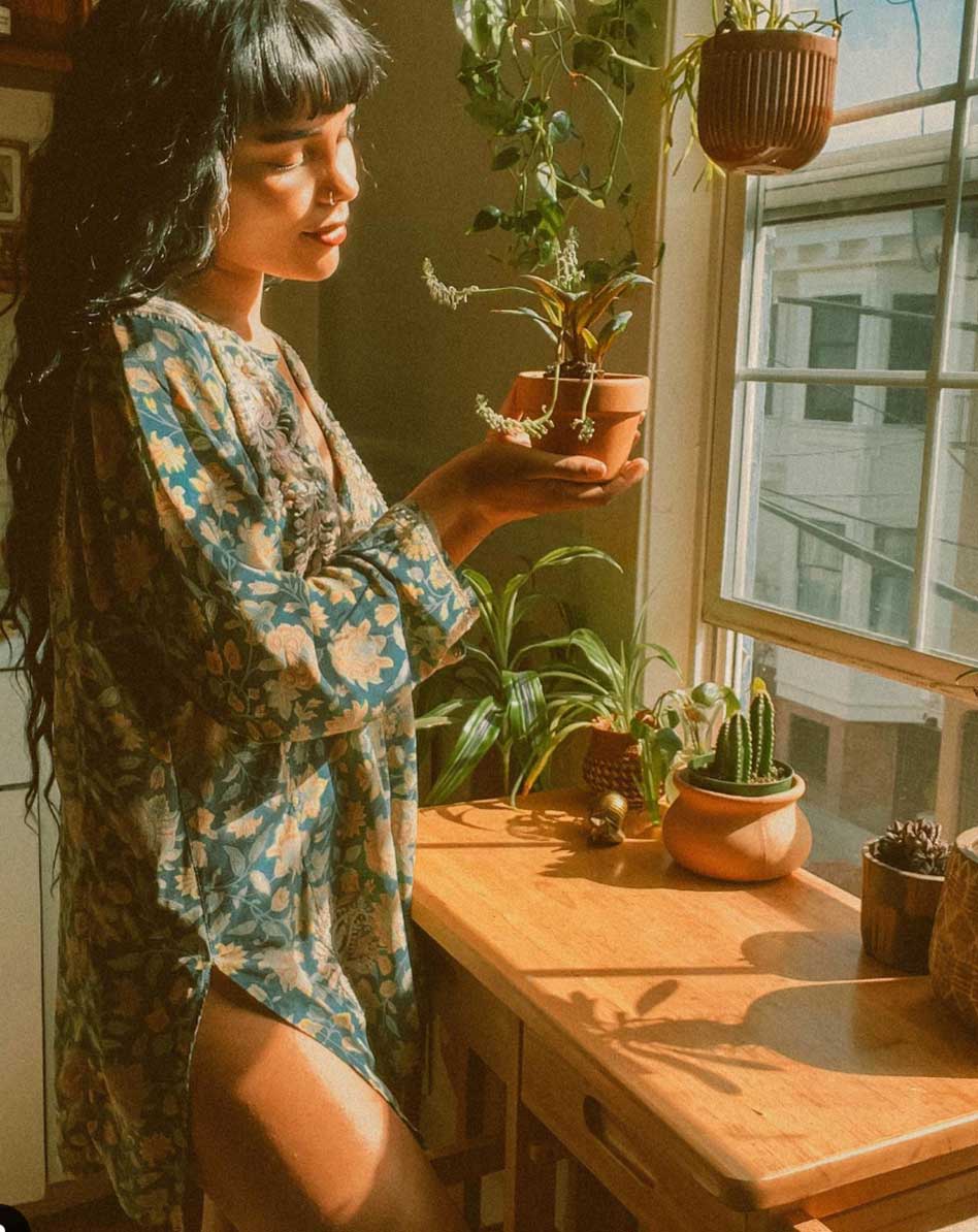 Spellbounding Witchy Hairstyle Ideas for a Halloween in full Style ...