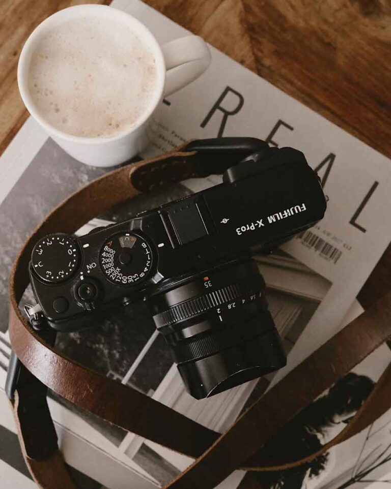 Brown Aesthetic Guide (Dark, Light, and Vintage Moods)