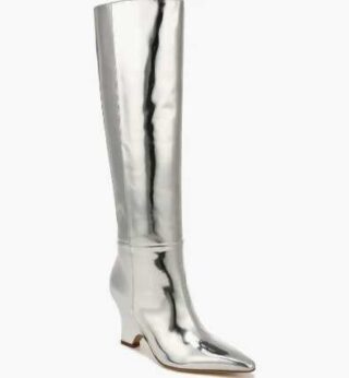 Metallic Boots Trend: How To Elevate Your Baddie Fall Outfits - The ...