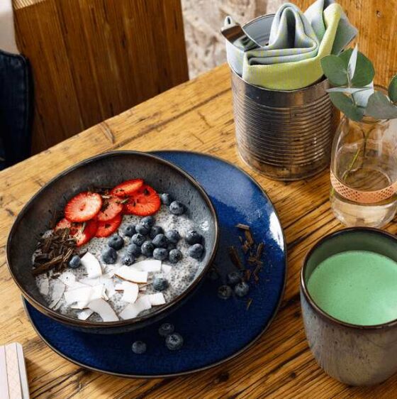 Rustic Dinnerware, Drinkware and Tableware To Set Unique Earthy ...