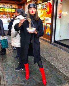 The Most Aesthetic Red Boots To Step Into The Latest Fall Trend Like a ...