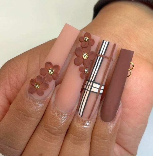 Plaid Nails Designs For Fall, Winter & Christmas - The Mood Guide