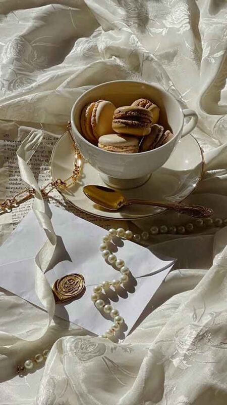 Light Academia Wallpapers that Will Inspire Some Enlightening - The ...